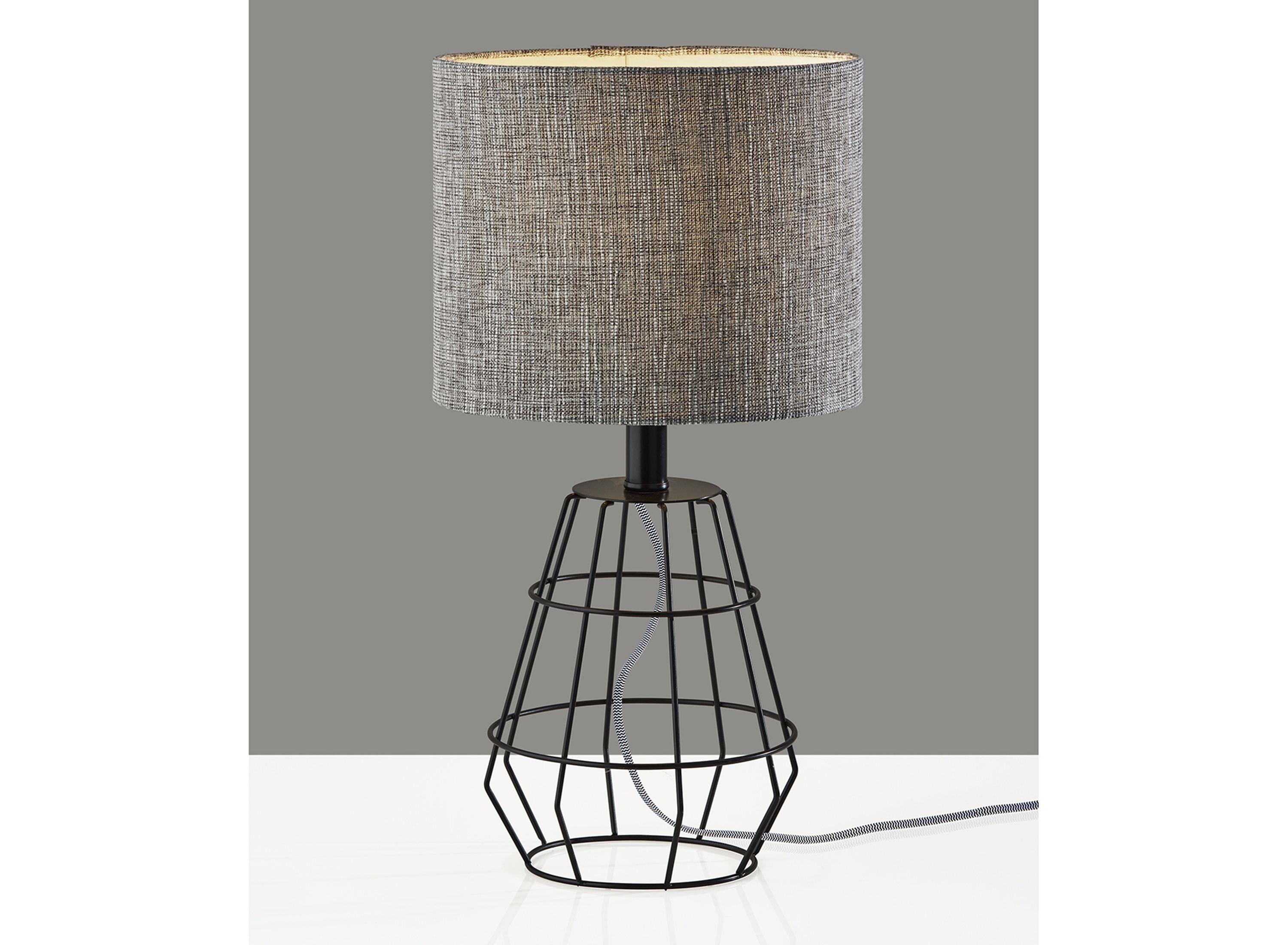 Victor Table Lamp | Raymour & Flanigan