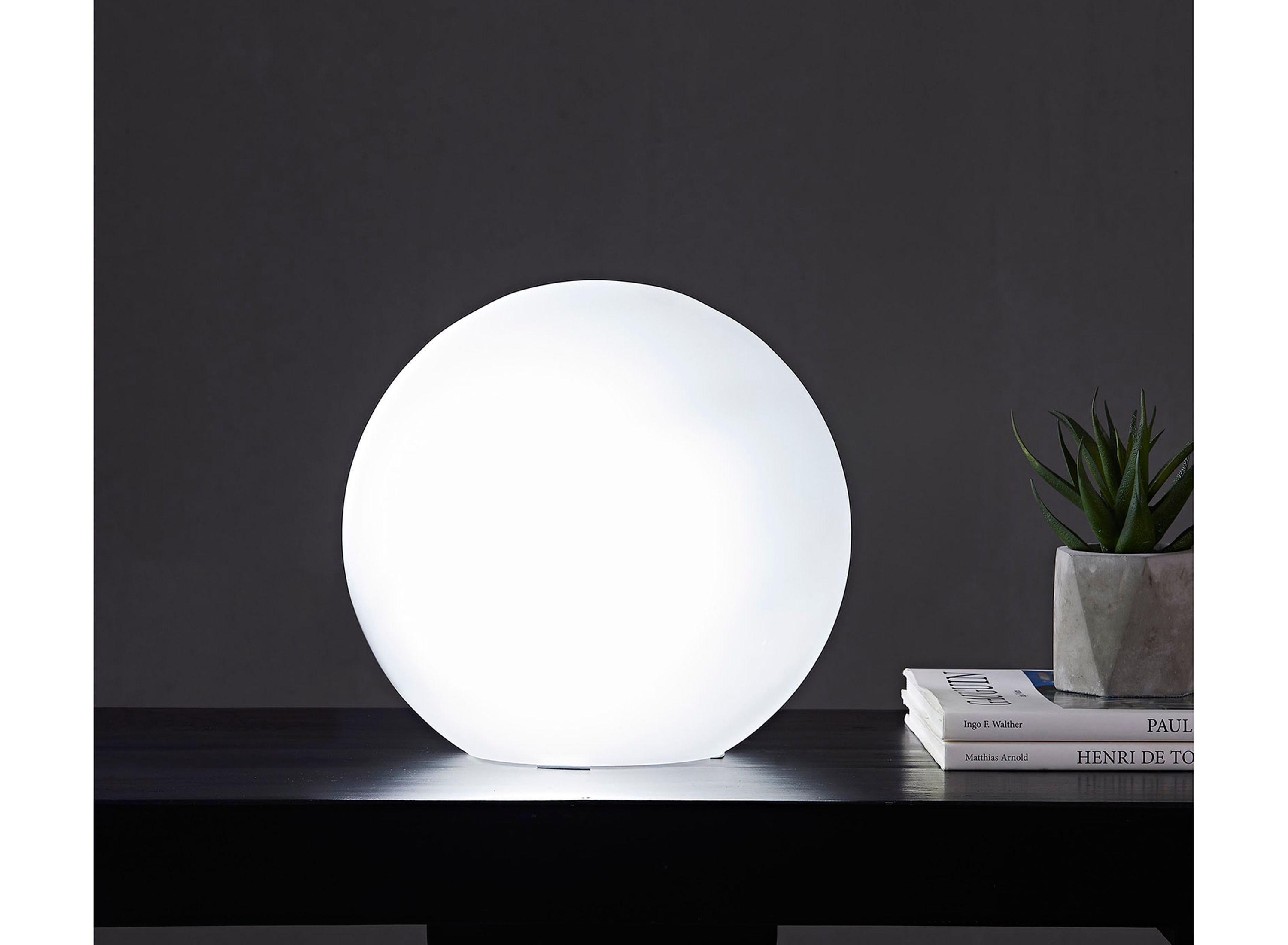 Stark Daylight Table Lamp | Raymour & Flanigan