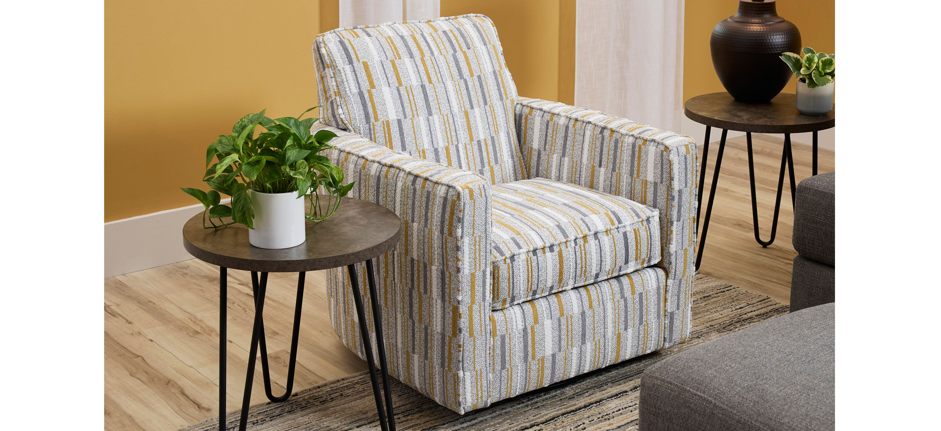 Sundera Swivel Chair | Raymour & Flanigan