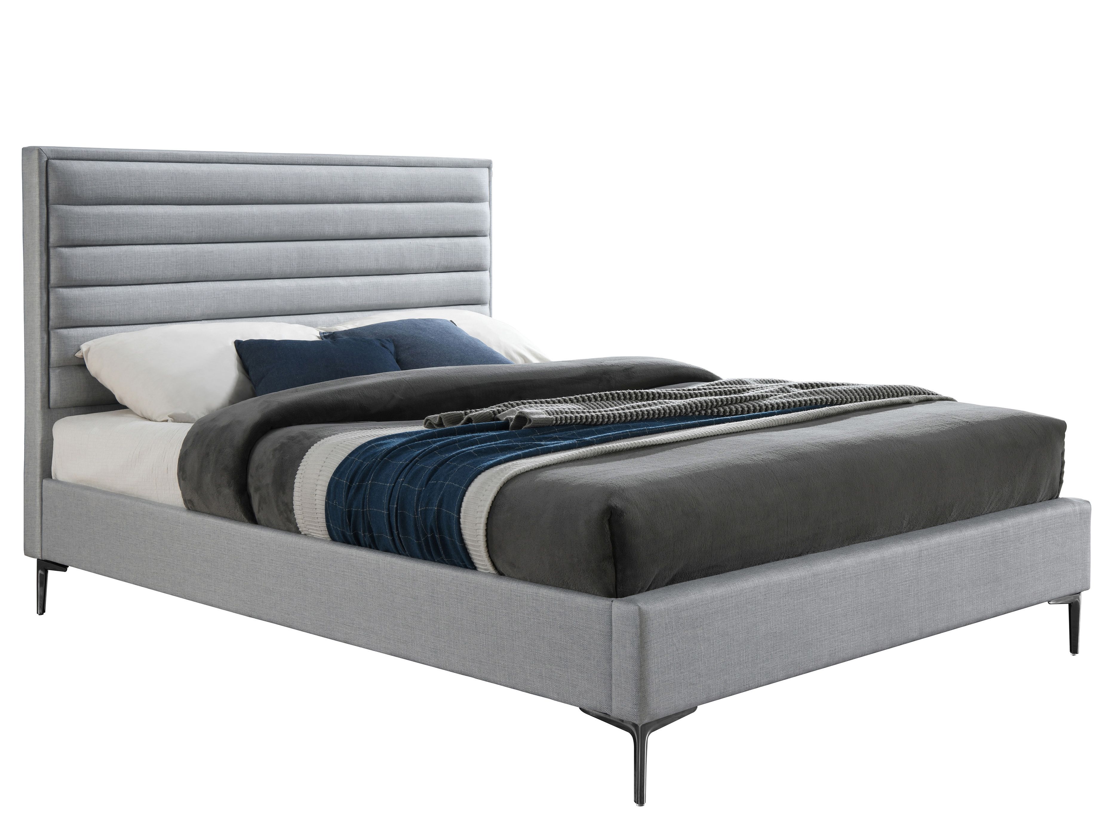 Hunter Bed | Raymour & Flanigan