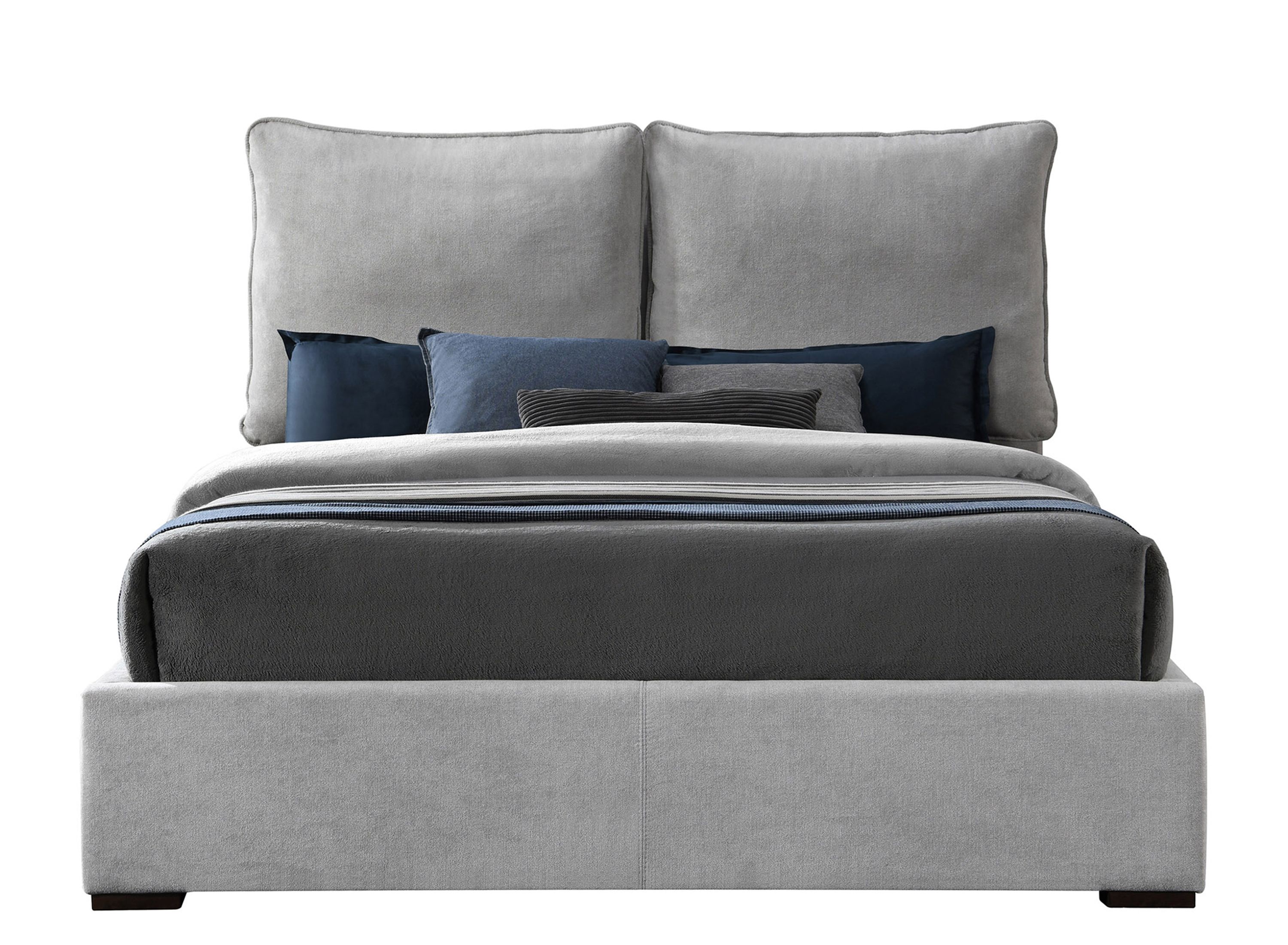 Misha Queen Bed | Raymour & Flanigan