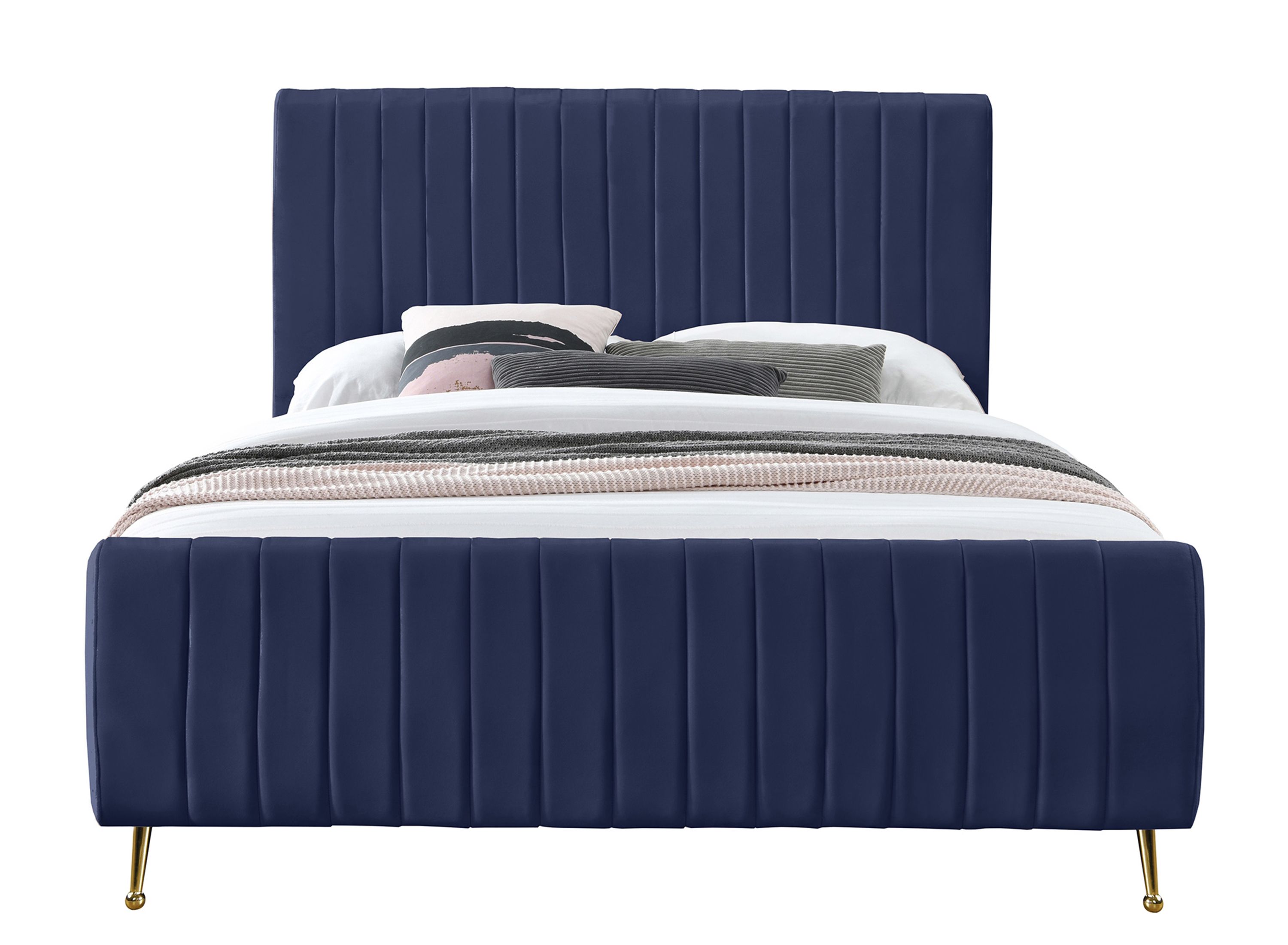 Zara King Bed | Raymour & Flanigan